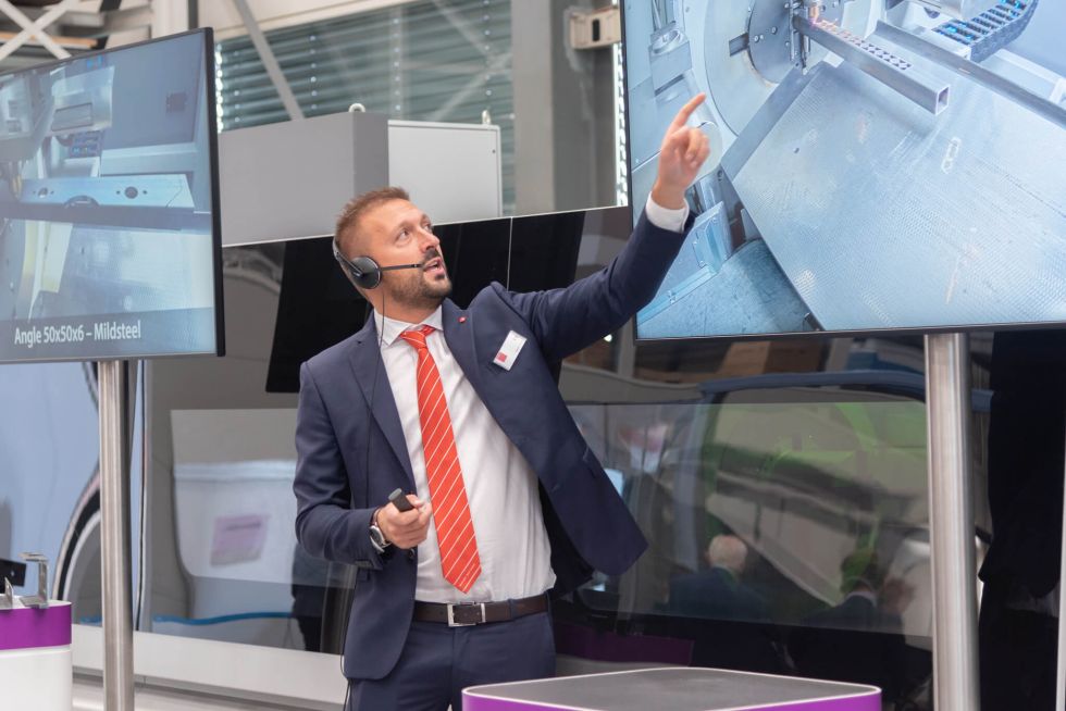 Bystronic | Corte con láser, plegado, automatización